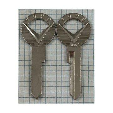 Antique Auto – Blue Dog Keys