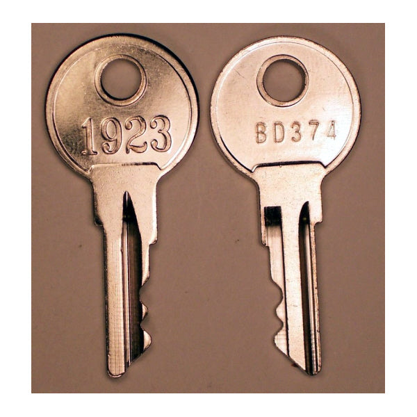 BD374 – Blue Dog Keys